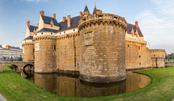 Top 10 Famous French Castles | Civitatis