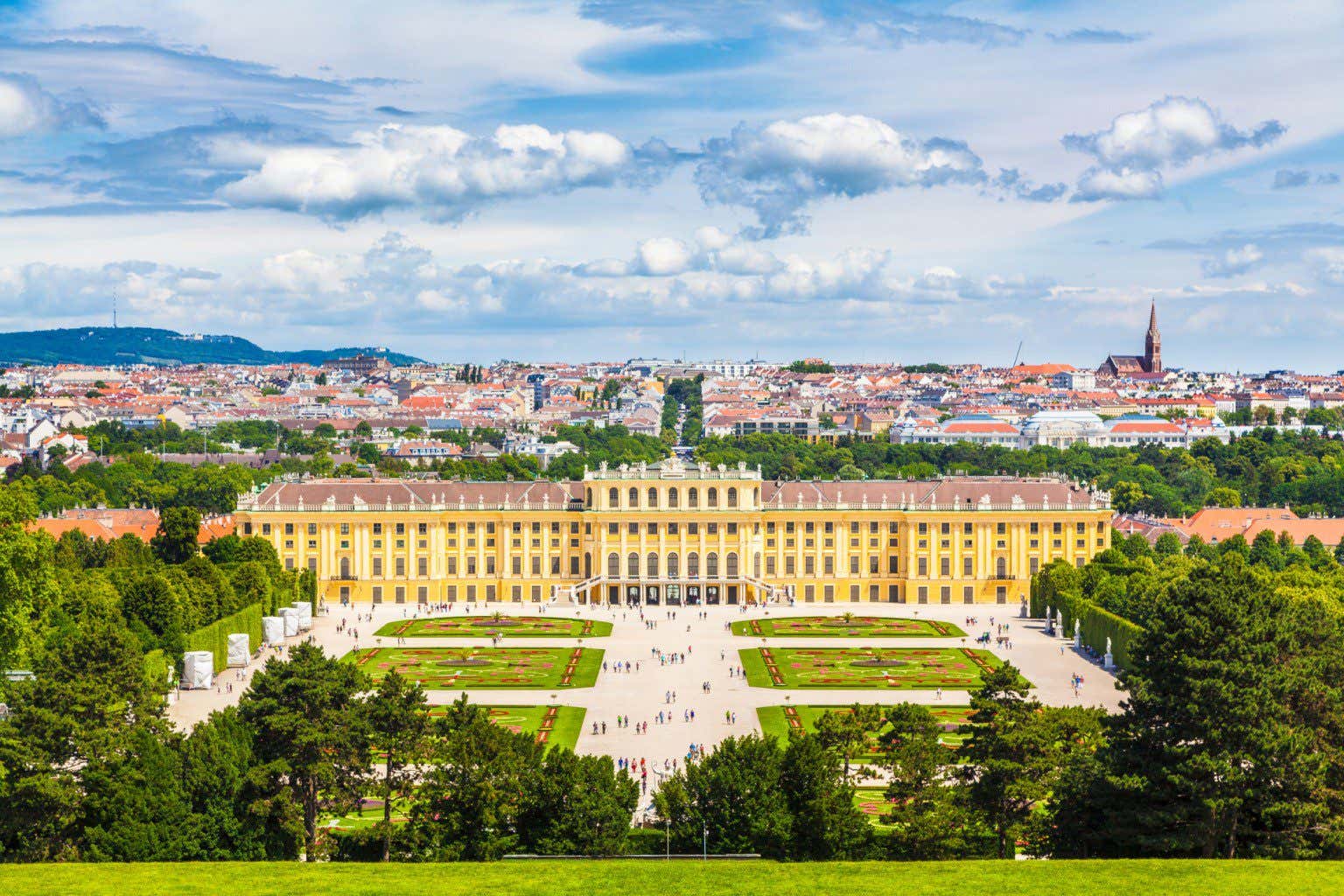 The Most Beautiful Palaces in the World | Civitatis