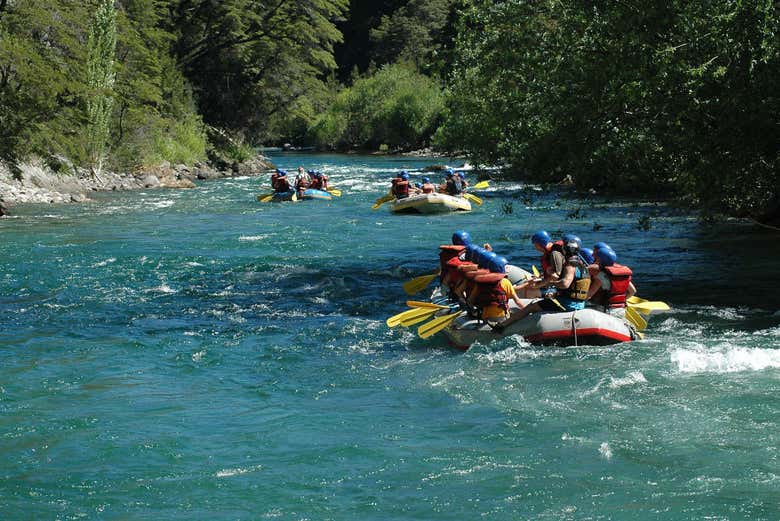 Rafting en el Río Manso desde Bariloche - Civitatis.com Argentina