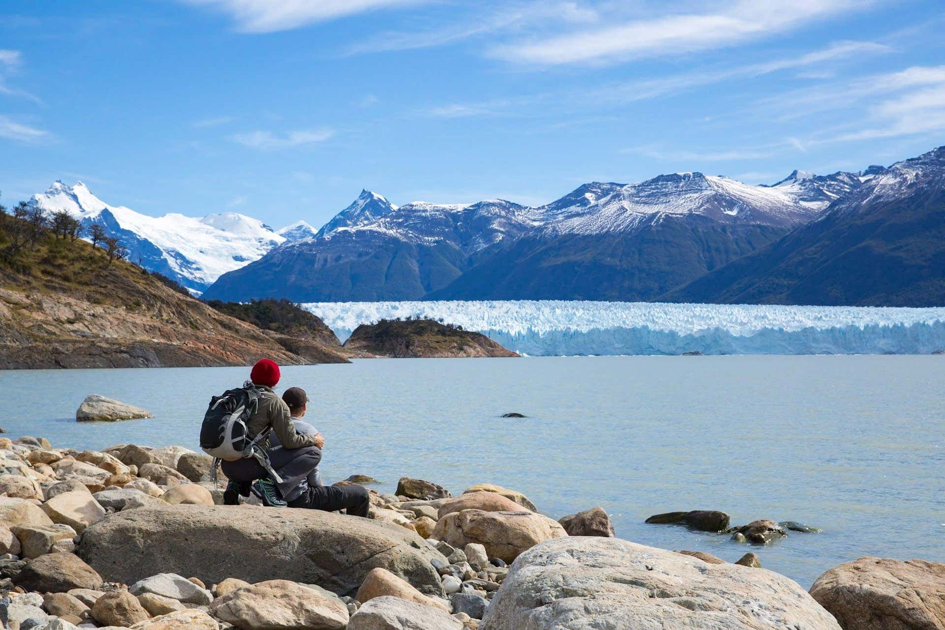 Nibepo Aike Ranch Visit & Perito Moreno Boat Trip from El Calafate