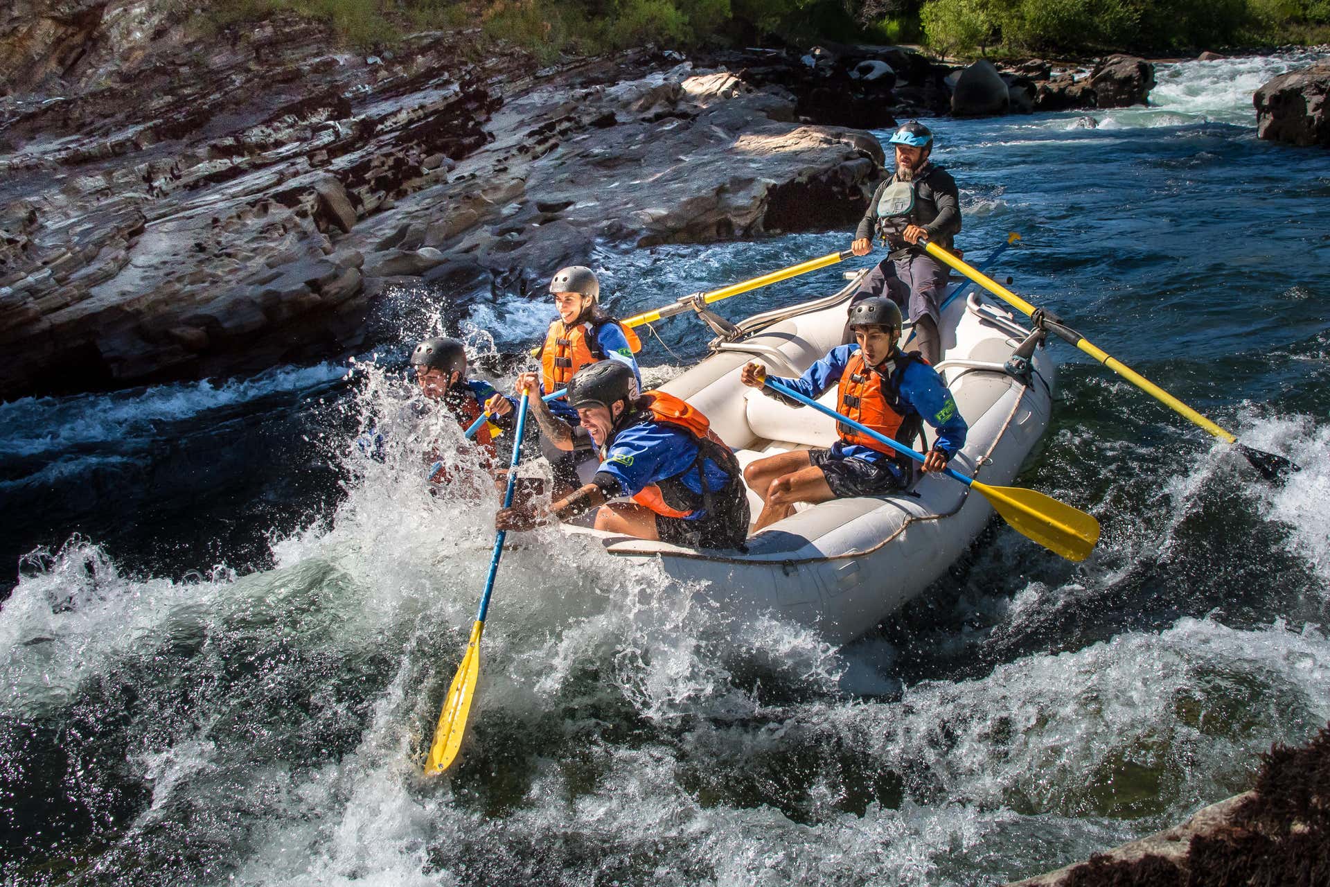 Rafting en el río Corcovado, Esquel