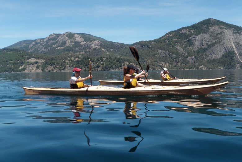 Tour dei laghi patagonici in kayak da San Martín de los Andes
