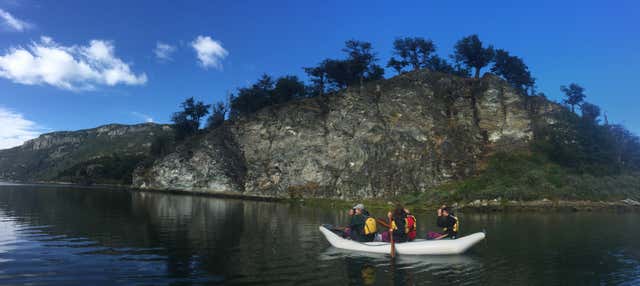 Tierra del Fuego Trekking and Canoe Full-Day Tour from Ushuaia - Civitatis
