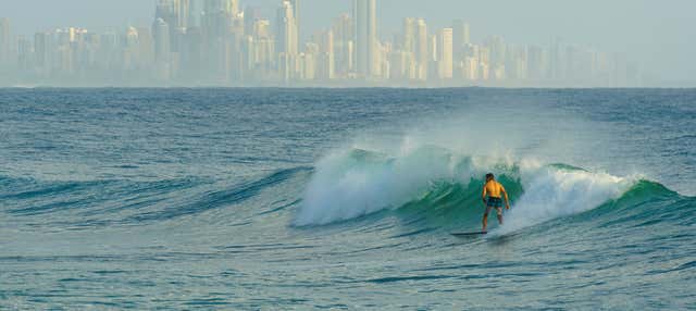 Gold Coast Surfing Adventure - Book Online at Civitatis.com