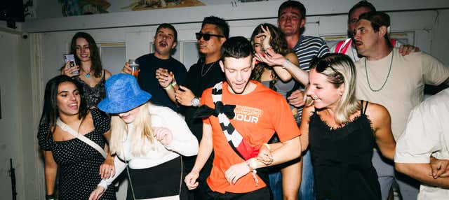 Pub Crawl ¡Tour de fiesta por Melbourne! - Civitatis.com