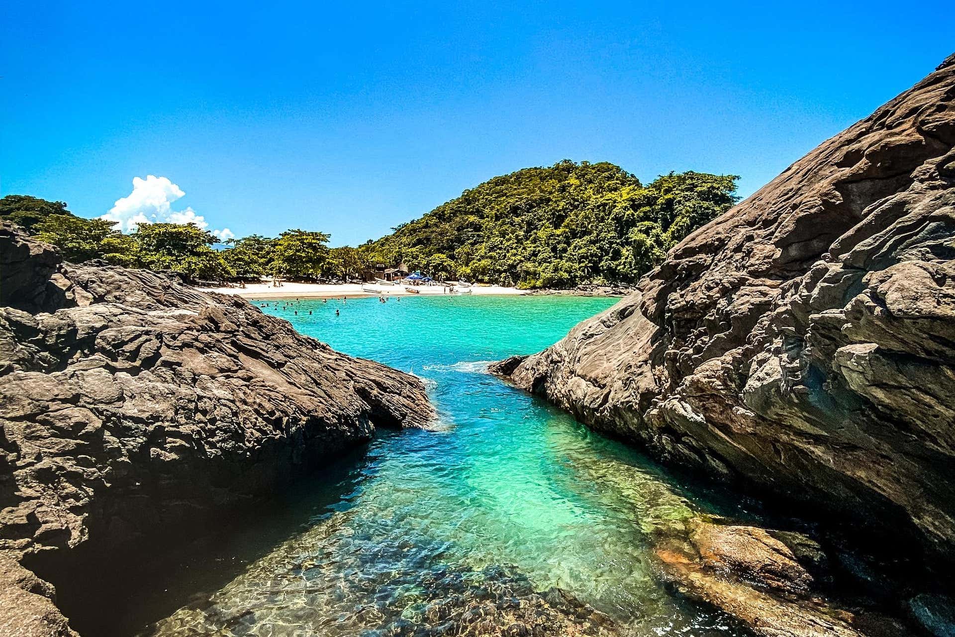 Transfer to Paraty from Ilha Grande - Book Online at Civitatis.com