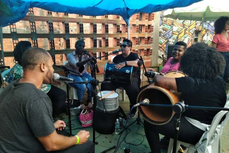 Feijoada with Samba at the Paraisópolis Favela, São Paulo