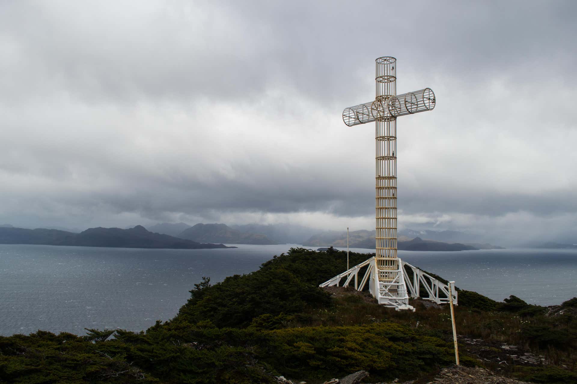 Giro in barca a Capo Froward + Trekking a la Cruz de los Mares desde ...