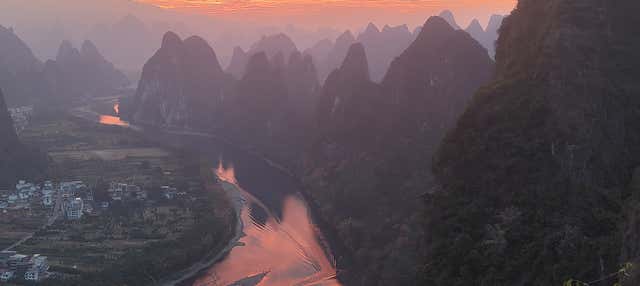 Xianggong Mountain Private Sunrise Tour from Yangshuo - Civitatis