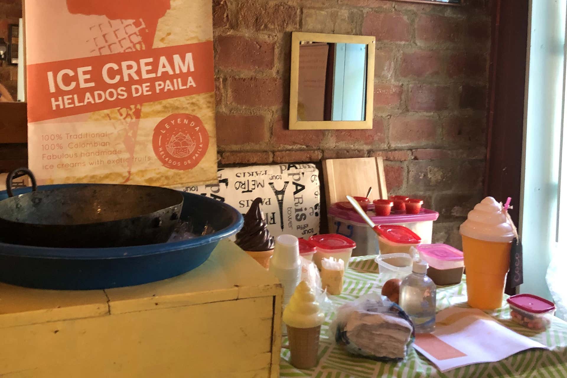 Paila Ice Cream Workshop + Tasting in Cartagena, Cartagena de Indias