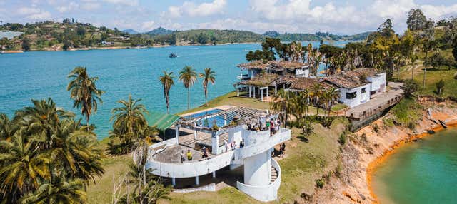 Pablo Escobar's La Manuela Estate Tour, Guatapé - Civitatis.com