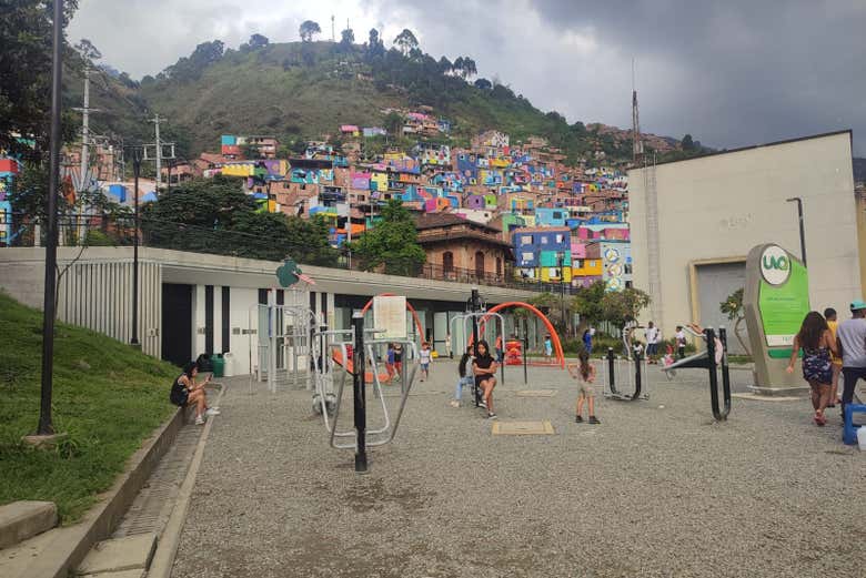 Free tour por la Comuna 3 Manrique, Medellín - Civitatis.com