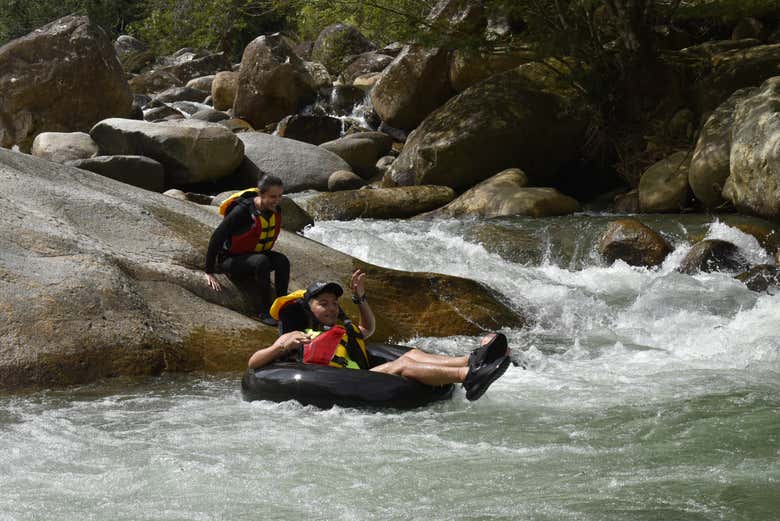 Tubing en el río Claro en San Luis - Civitatis.com México
