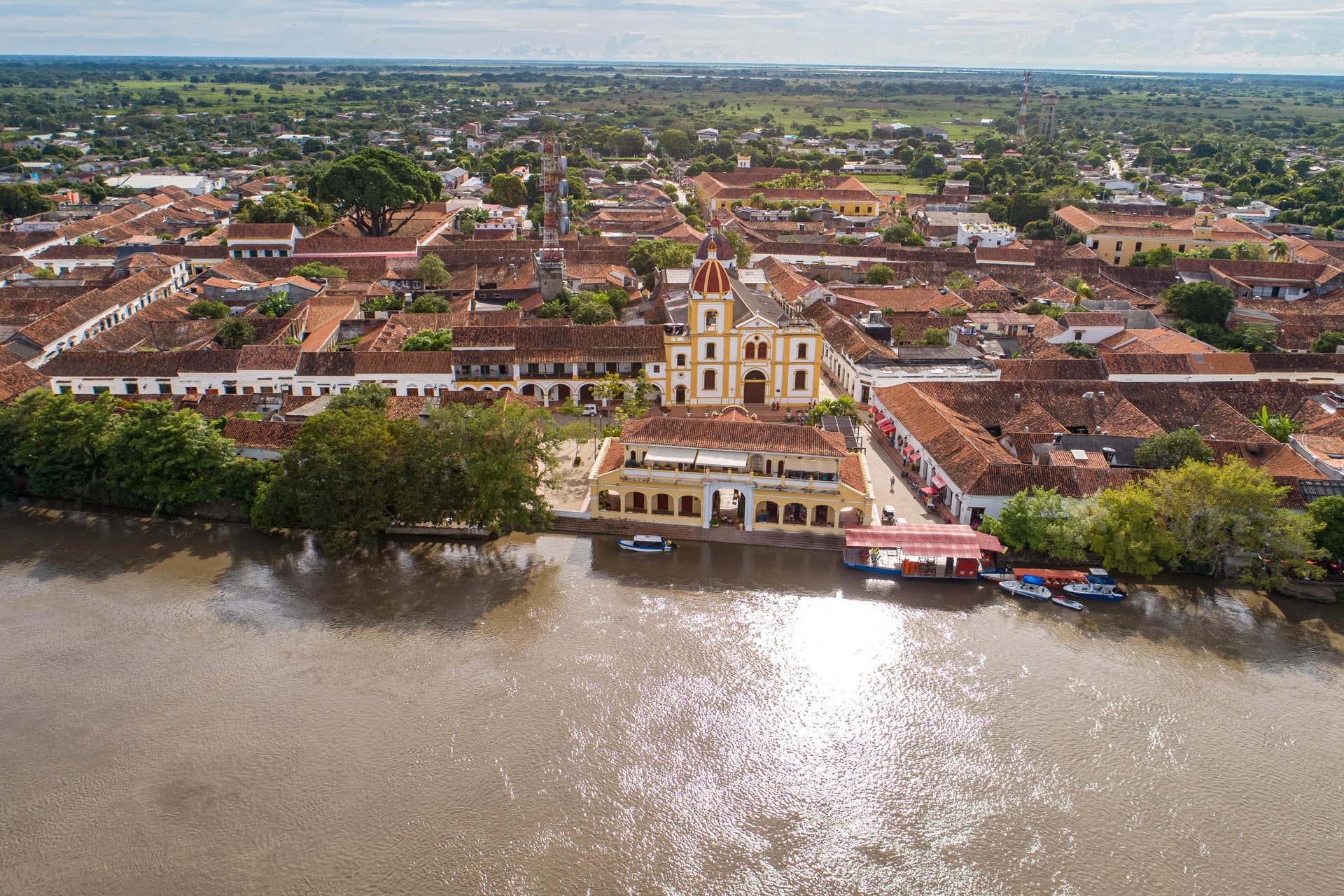 Tour por las iglesias de Mompox - Reserva online en Civitatis.com