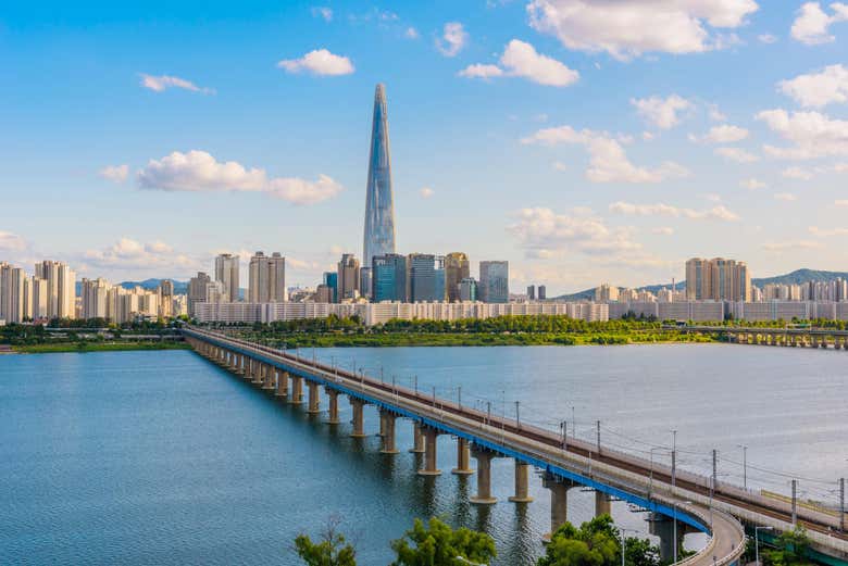 Seoul Han River Kayak Rental - Book Online at Civitatis.com