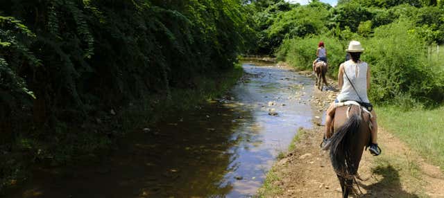 Excursión a caballo a la cascada El Pilón desde Trinidad - Civitatis