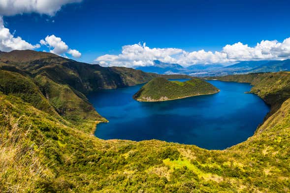 Cuicocha Lagoon Hiking Trip from Otavalo - Book at Civitatis.com