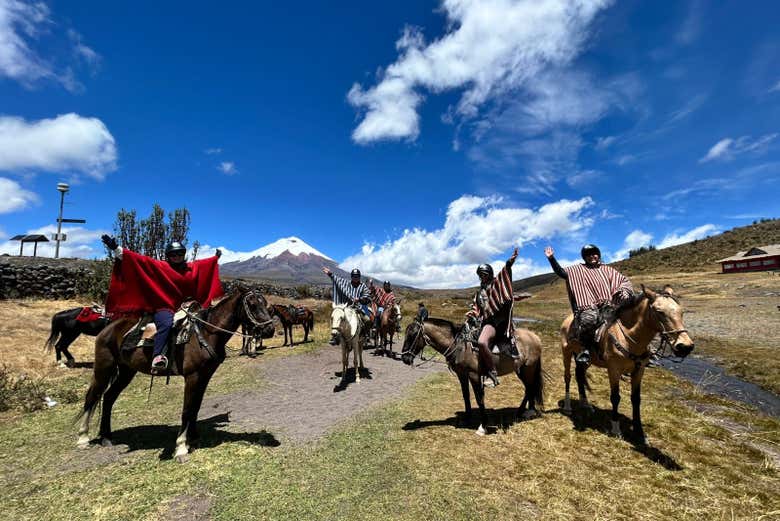 Excursão ao Parque Nacional de Cotopaxi + Passeio a cavalo saindo de ...