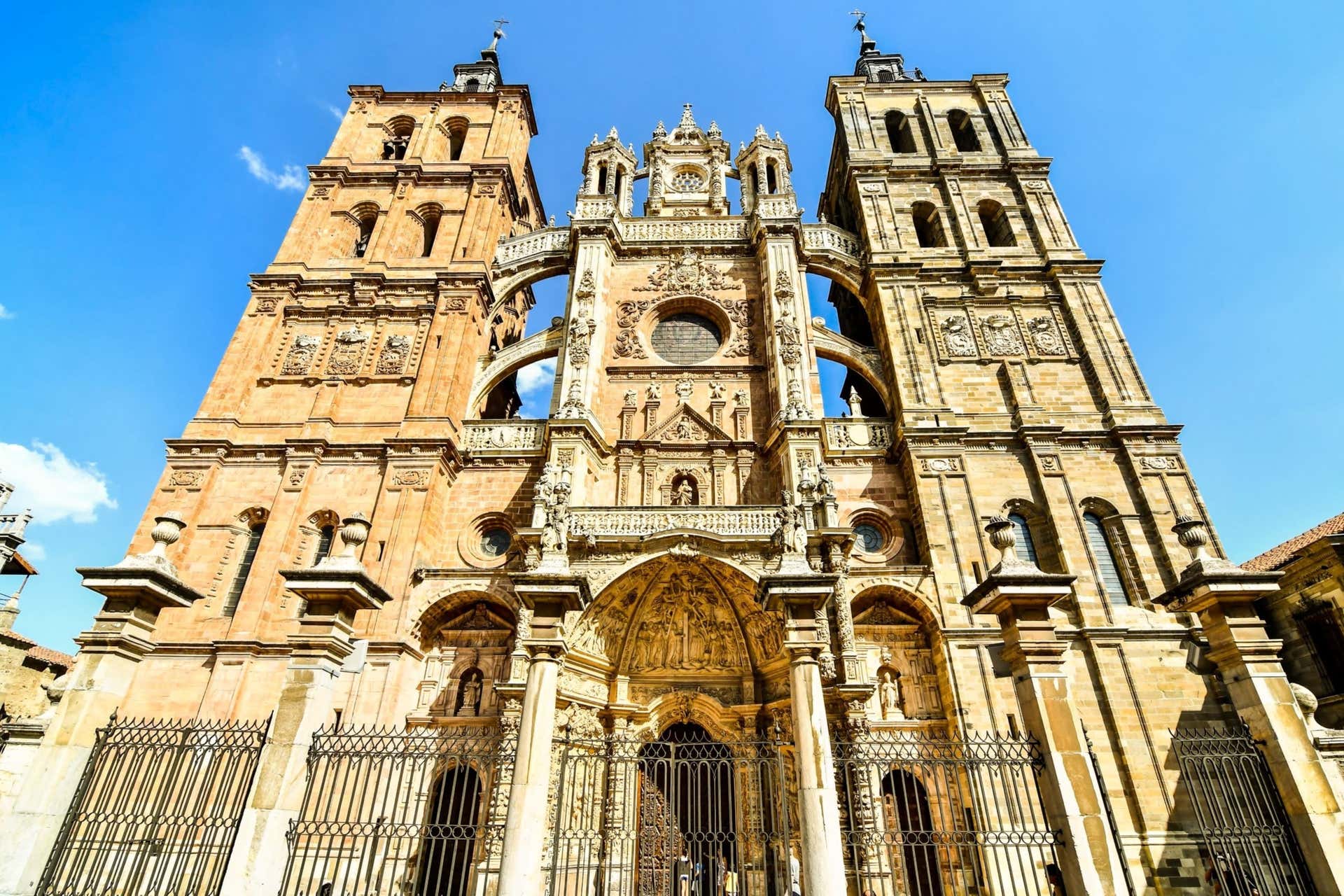 Visita guiada por la catedral de Astorga - Civitatis.com
