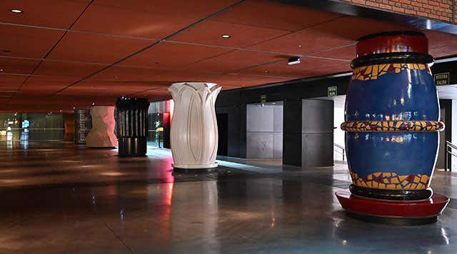 Alhóndiga de Bilbao - Horario y ubicación de Azkuna Zentroa