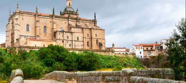 Private Tour of Coria - Book Online at Civitatis.com