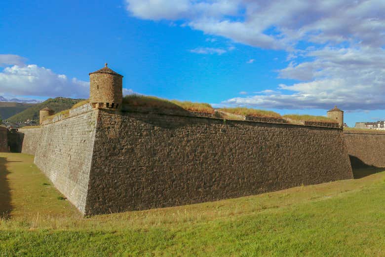 Excursion à Jaca depuis Huesca - Réservez sur Civitatis.com
