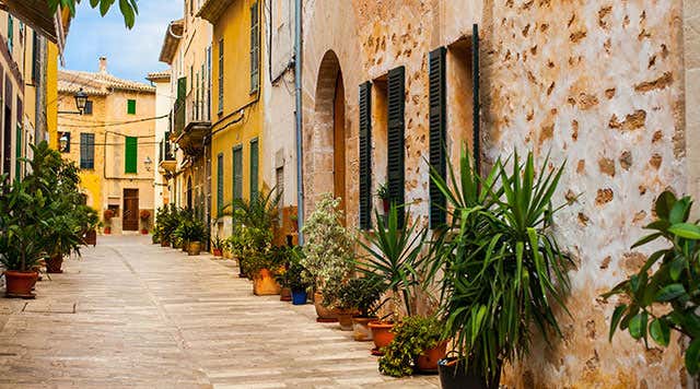 Alcúdia - What to see in Alcúdia and its location