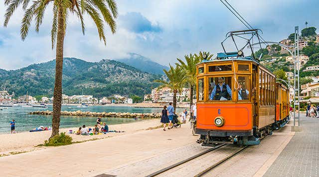 Sóller Train - Timetable, prices & location of Sóller Train