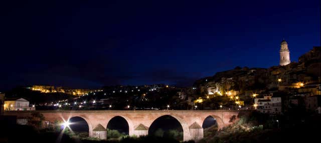 Tour nocturno por Montoro - Reserva online en Civitatis.com