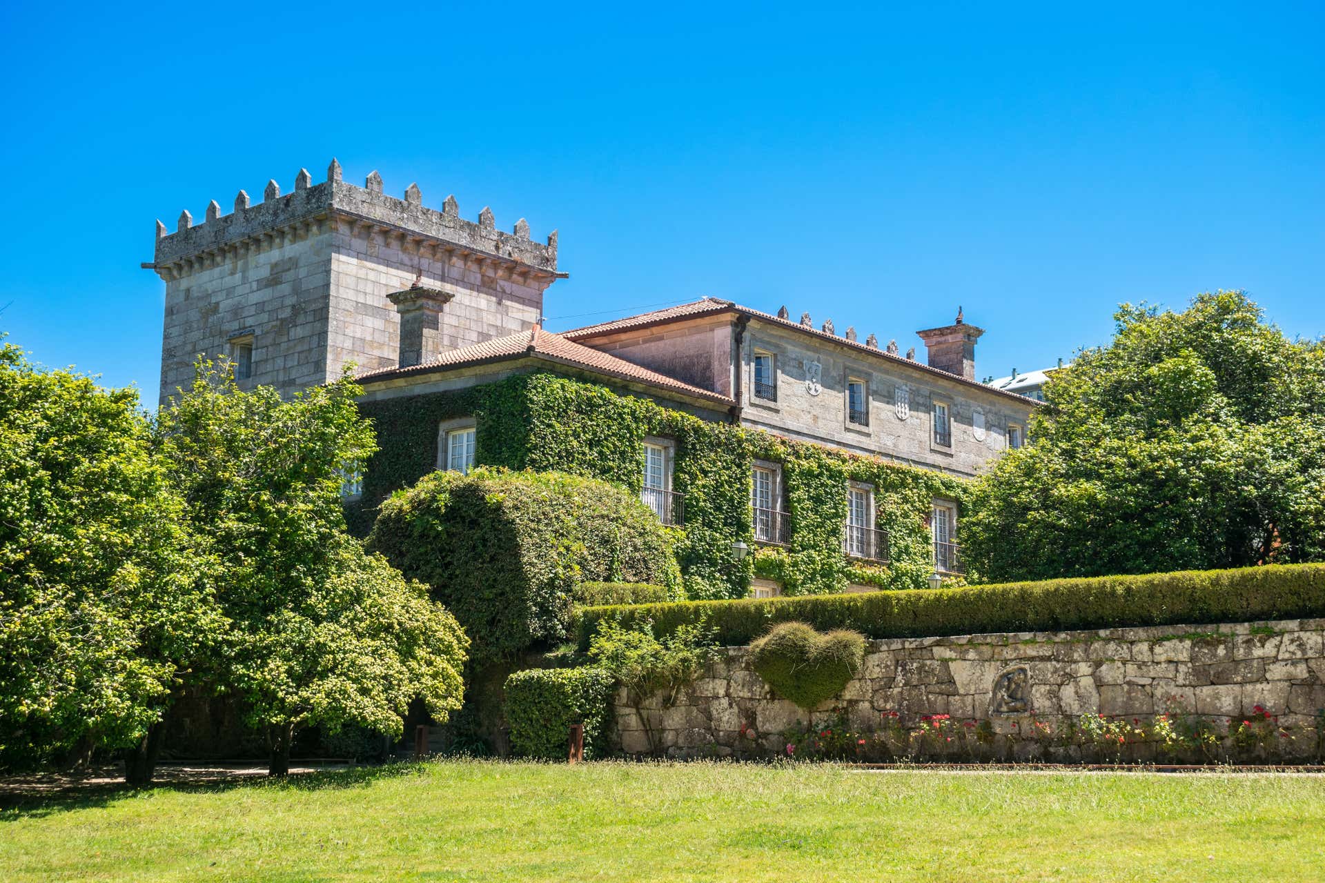 Visita guiada por el Pazo Quiñones de León y sus jardines, Vigo