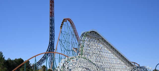 Avis - Entrée pour le parc d'attractions Six Flags Magic Mountain, Los ...
