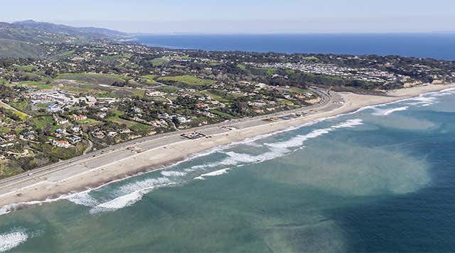 Zuma Beach - Uma das praias mais populares de Los Angeles