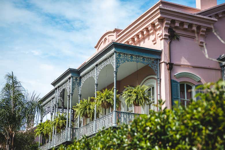 Guided Tour of the Garden District of New Orleans - Civitatis.com