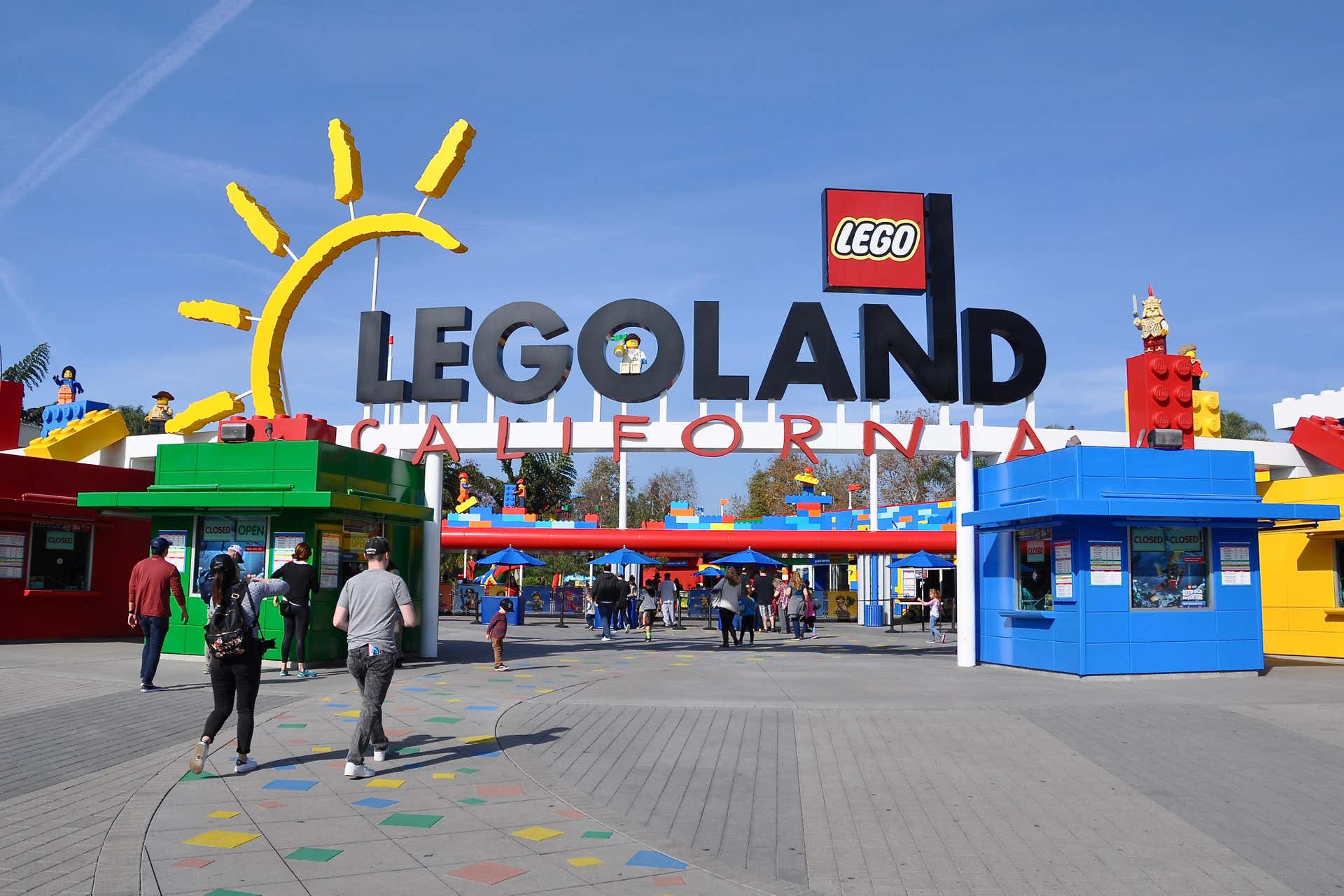 Entrada al parque LEGOLAND California, San Diego