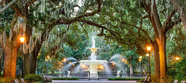 Savannah Private Walking Tour - Book Online at Civitatis.com