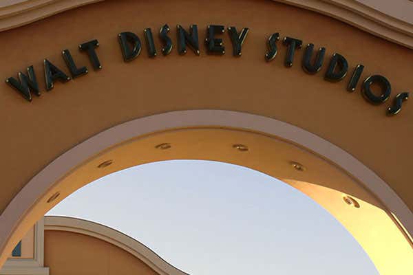 Disneyland Paris - Opening hours, prices and location
