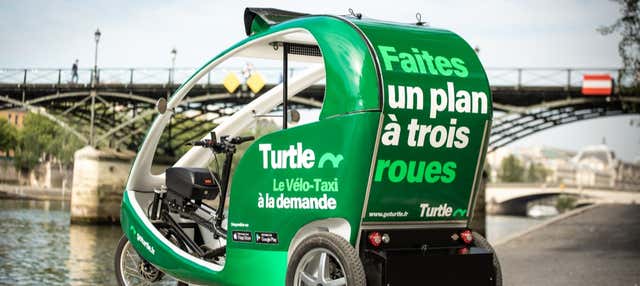 Paris Pedicab Tours - Book Online at Civitatis.com