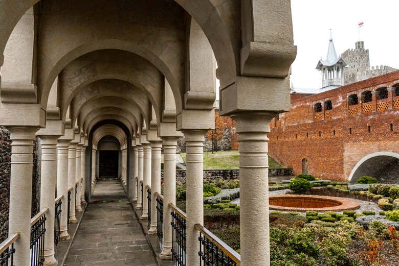 Borjomi, Vardzia & Rabati Castle Day Trip, Tbilisi - Civitatis.com