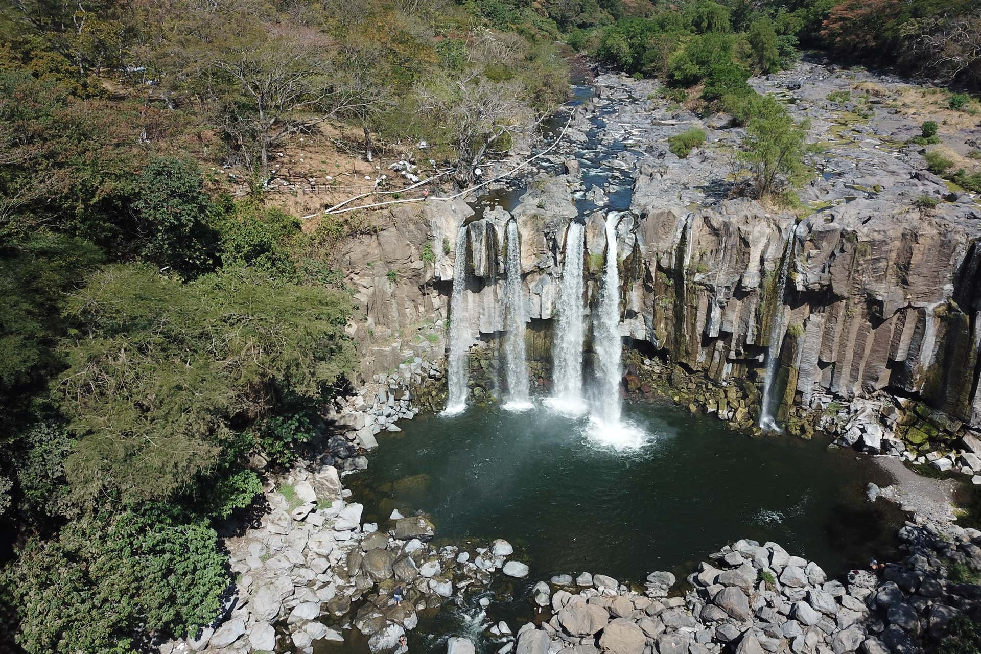 Excursión a la cascada Los Amates desde Ciudad de Guatemala