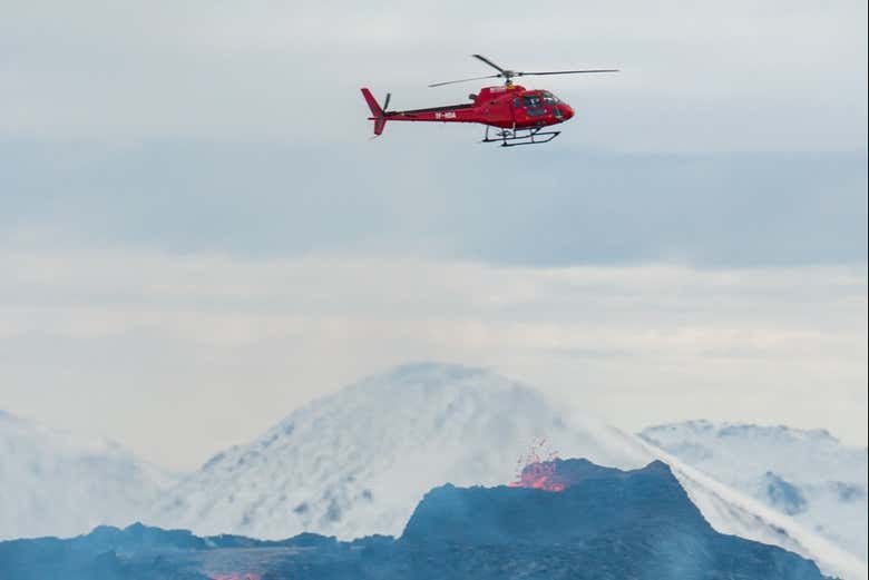 Iceland Volcano Helicopter Tour from Reykjavik, Reykjavík