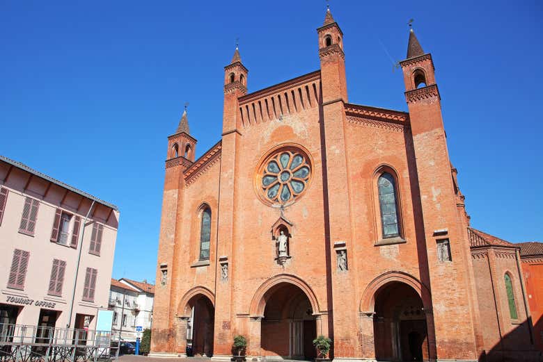 Visite guidée dans Alba - Réservez en ligne sur Civitatis.com