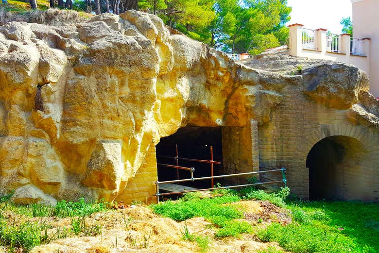 Posillipo Archaeological Park Tour, Naples