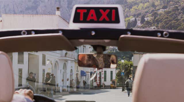 Taxis à Naples - Information, prix et téléphones des taxis