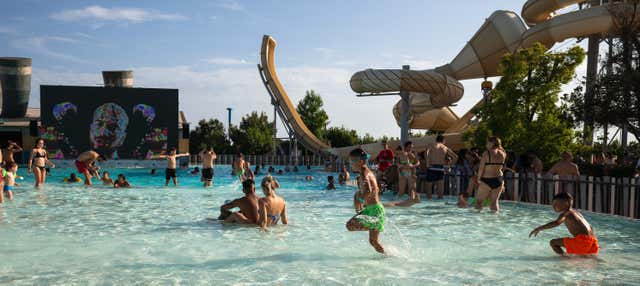 Entrada al parque acuático Aqua World de Roma - Civitatis.com
