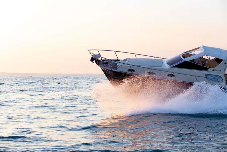 Excursión a Capri en barco en Amalfi - Reserva en Civitatis.com