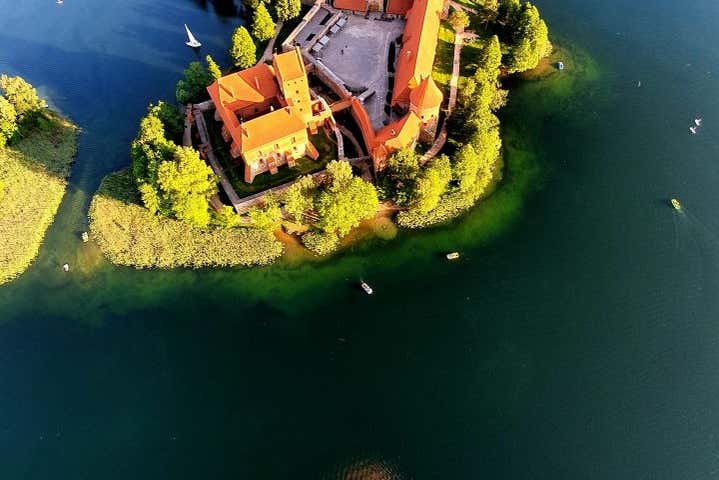 Aircraft Flight Over Trakai of Vilnius - Book at Civitatis.com