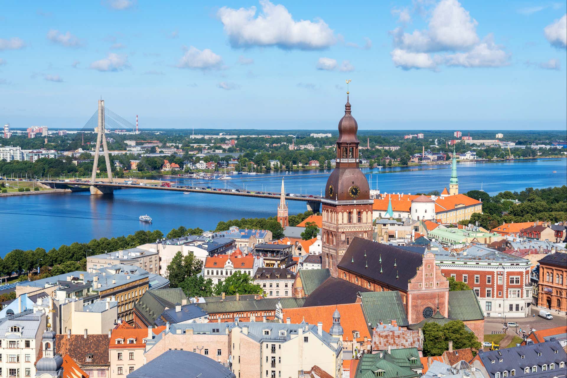 Tour de 7 días por los Países Bálticos desde Vilna