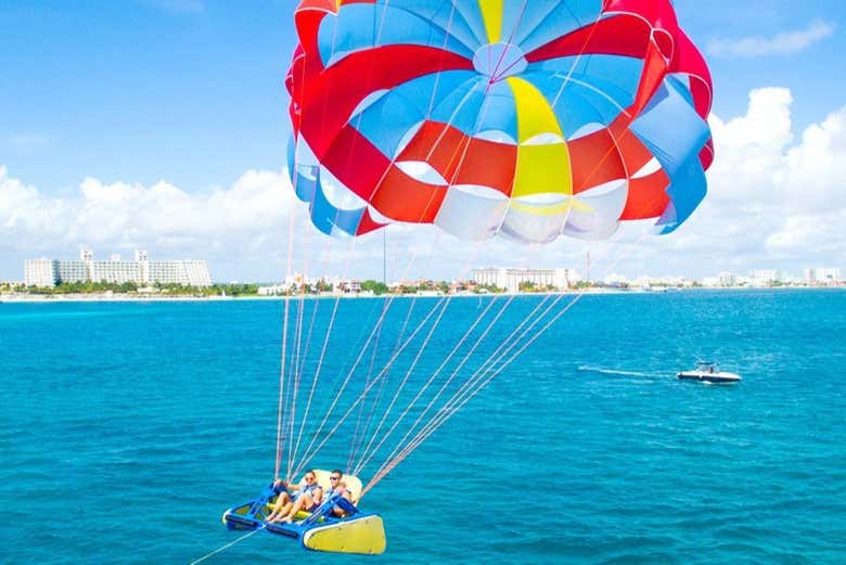 Cancun Parasailing - Book Online at Civitatis.com