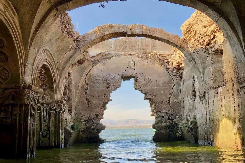 Tour en kayak por la presa la Purísima desde Guanajuato