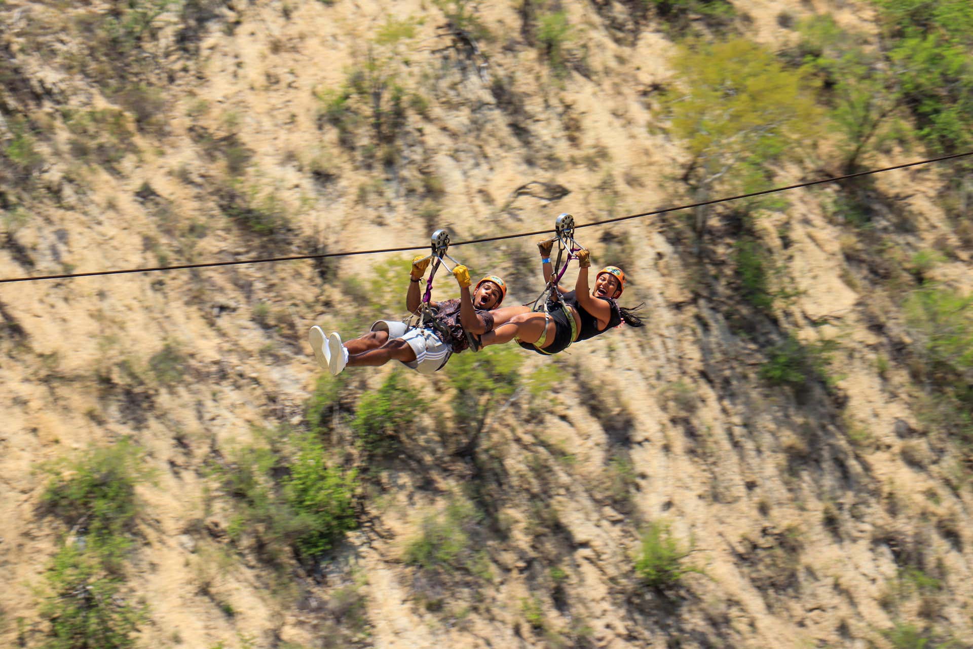Entrada al Monster Ziplines del parque Wild Canyon de Los Cabos